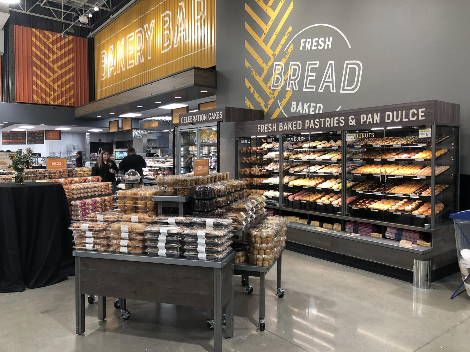 Bakery Display Solutions - JSI Store Fixtures