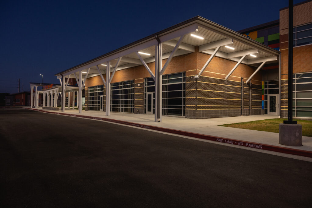 LiniArc® Wet Location - LSI Lighting Outdoor Linear Lighting