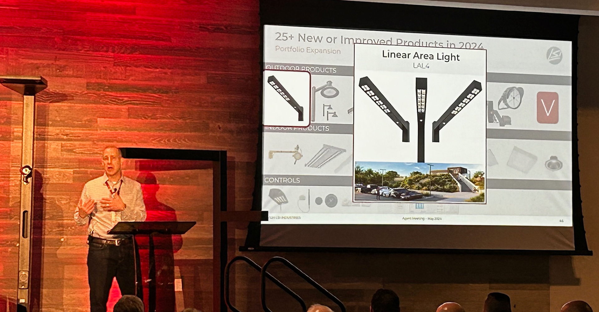 LSI LIGHTING SHOWCASES OUTDOOR INNOVATION - LSI Lighting